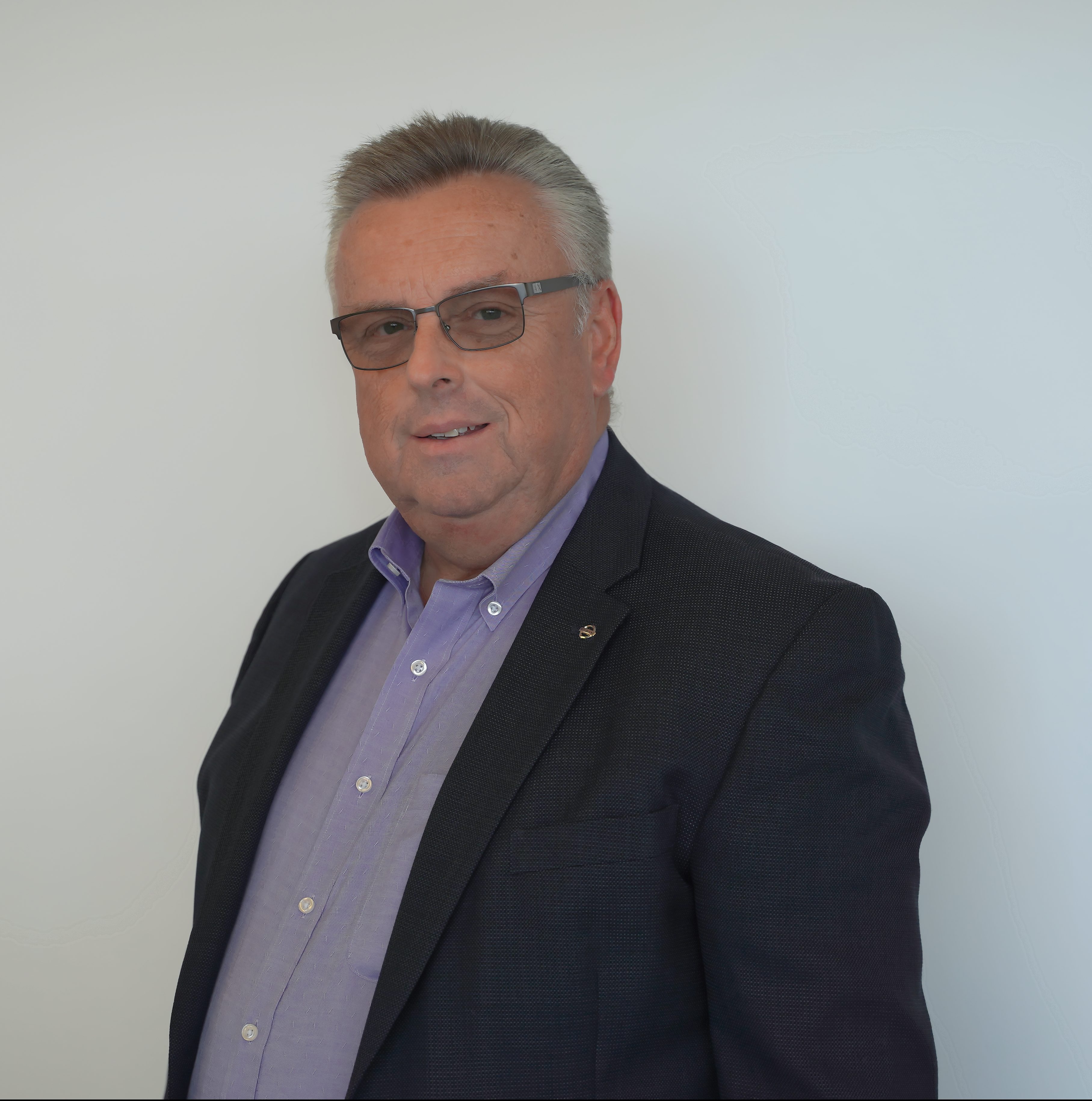 Meet the Scarborough Nissan Staff | Scarborough Dealer ON.